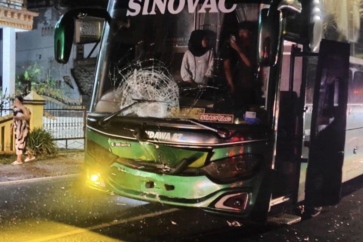 Azfar Burhan, Kiper Unggul FC Tewas Tertabrak Bus di Bangkalan