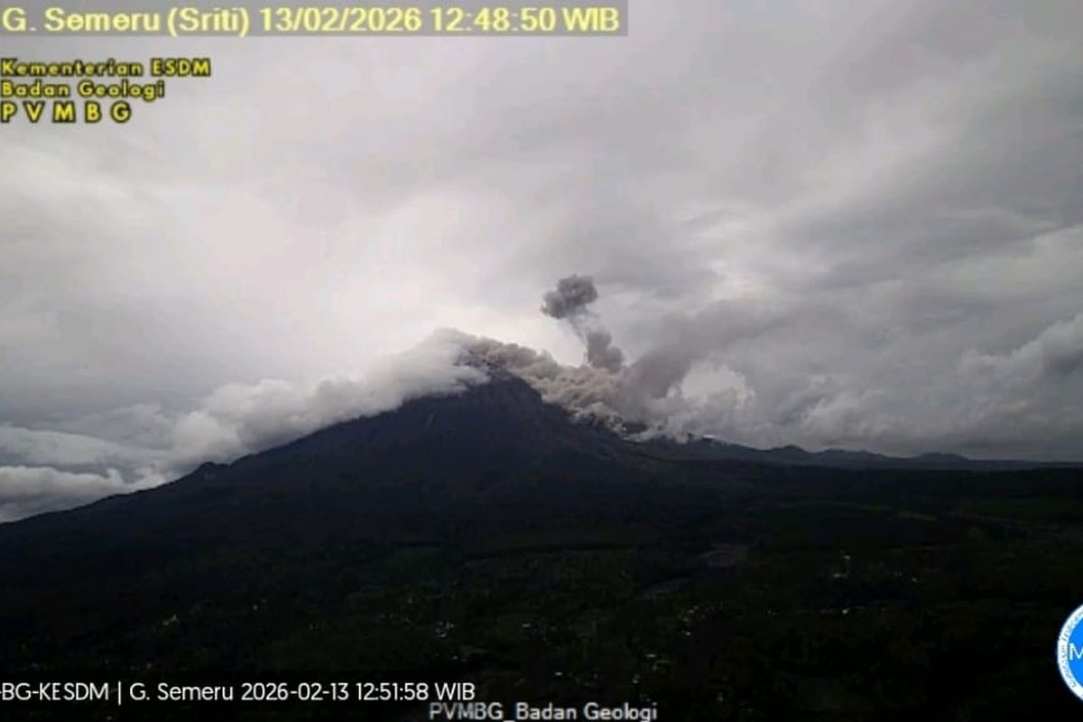 Gunung Semeru Luncurkan Awan Panas Susulan, BPBD Lumajang Disiagakan