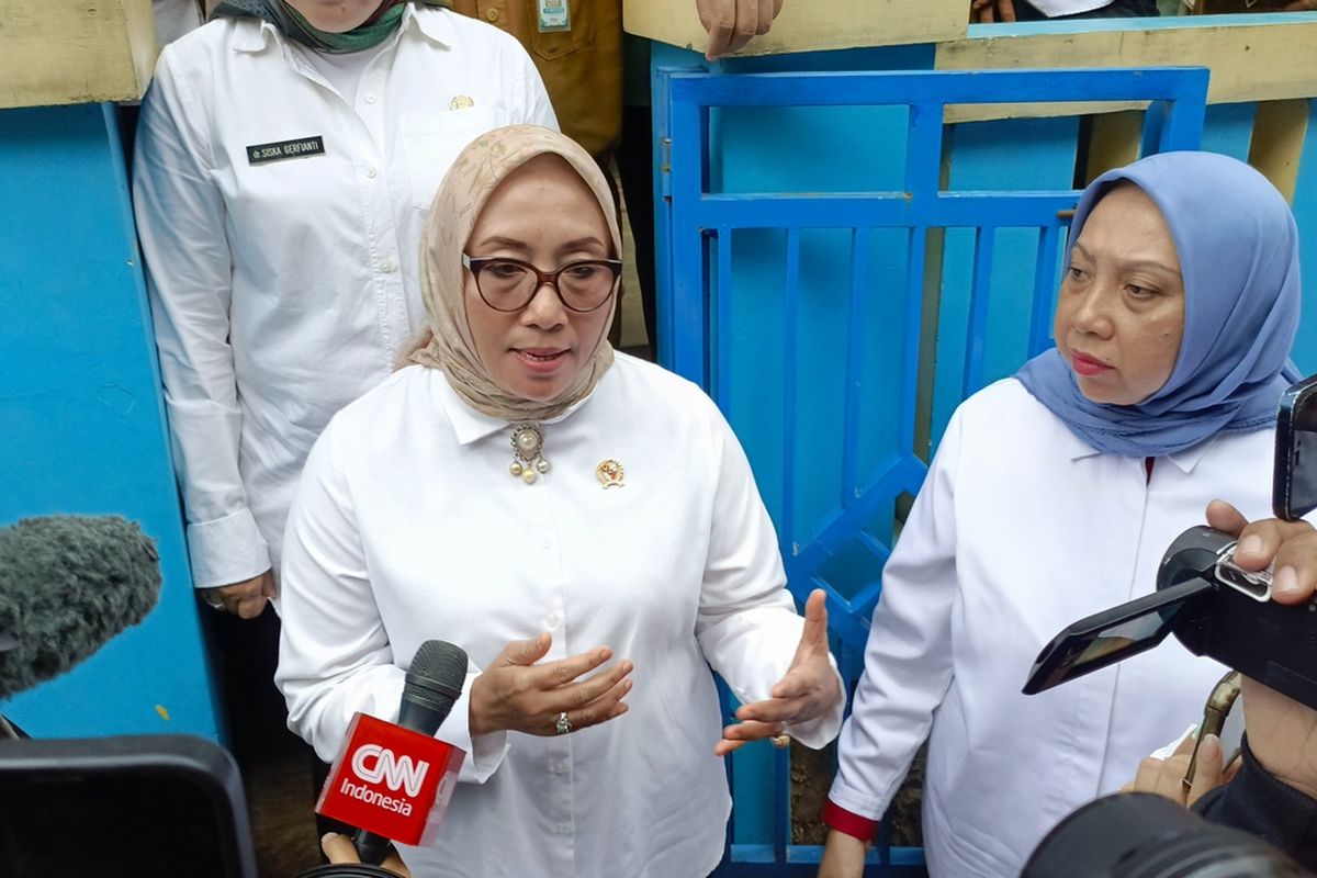 Ibu dan 2 Anak Tewas Dalam Kontrakan di Banjaran Bandung, Menteri PPPA Datang Melayat