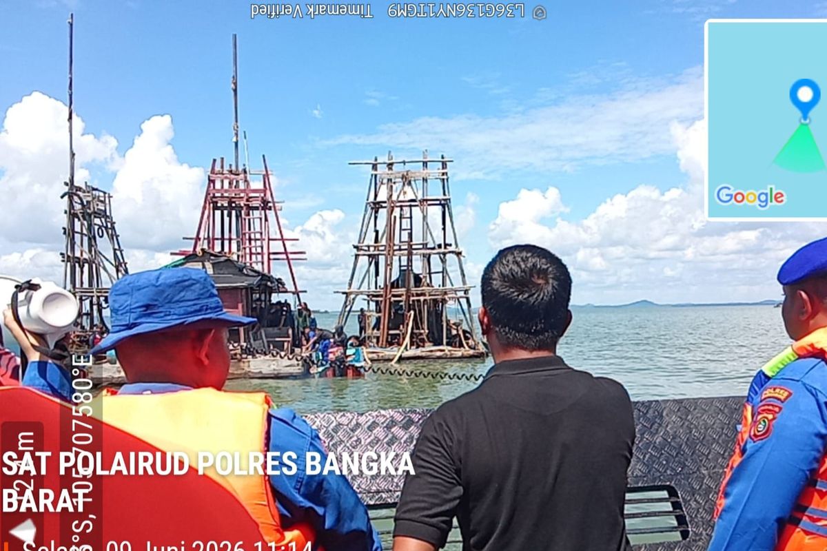 Belasan Ponton Tower Ilegal Keruk Timah di Laut Bangka Barat