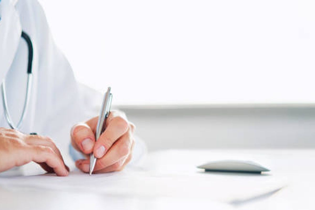 Tulisan Dokter Sulit Dibaca, Hakim India Sarankan Pelatihan Menulis Tangan
