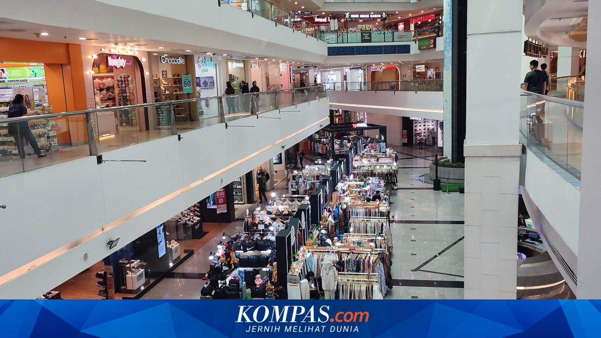 Sempat Ditutup, Aktivitas di Mal Atrium Senen Kembali Normal