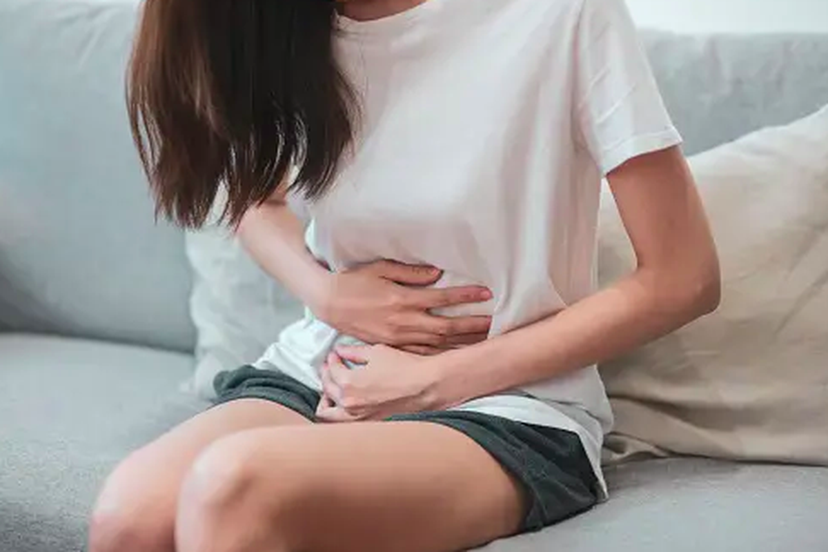 7 Gejala Kanker Usus Besar yang Perlu Diwaspadai, Salah Satunya Nyeri pada Perut