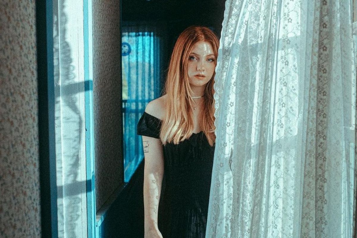 Lirik dan Chord Lagu Devil on My Shoulder - Faith Marie