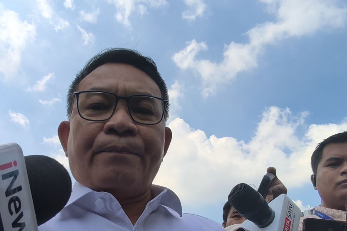 Dudung Pastikan Tak Ada Darurat Militer: Masih Jauh