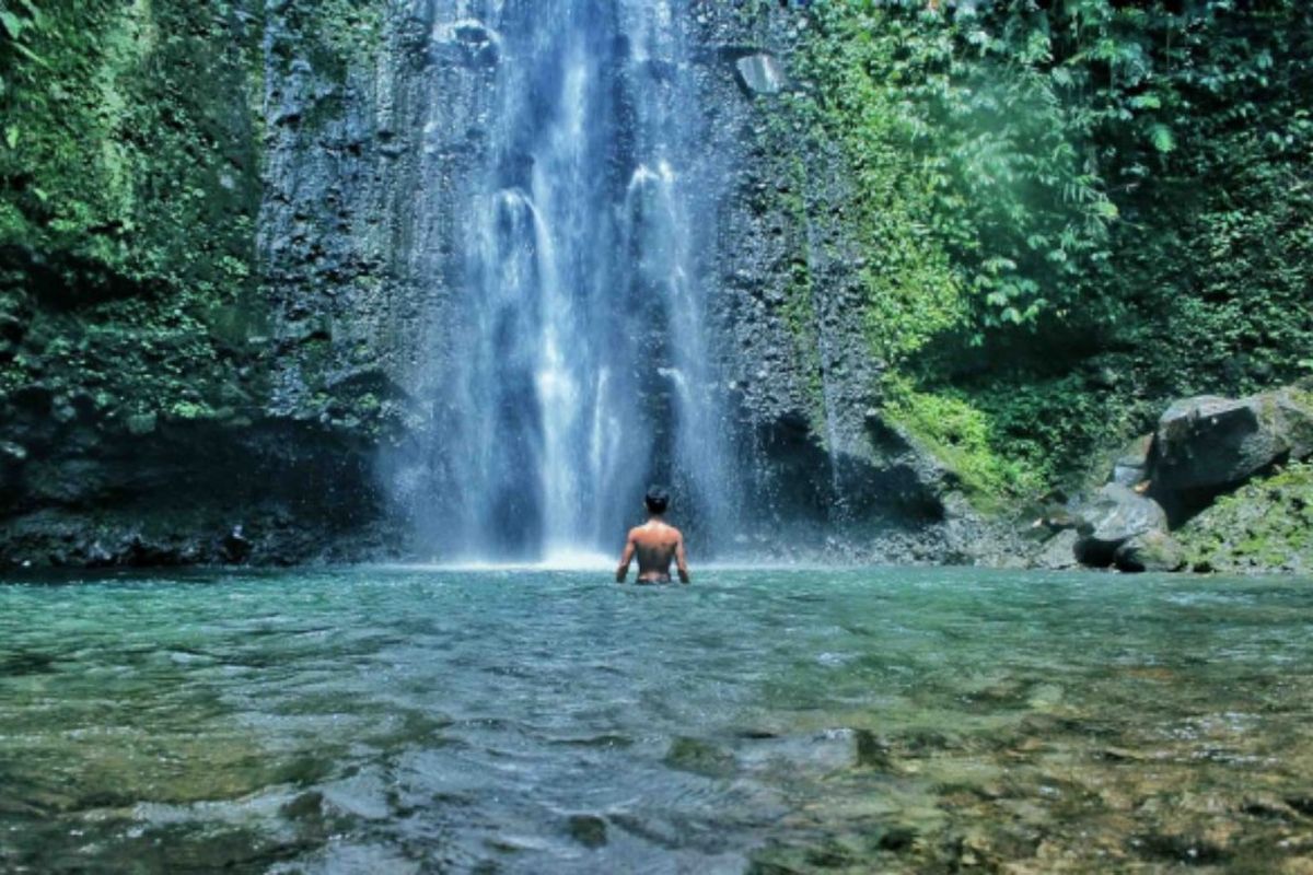 5 Wisata Alam di Lombok Barat, Puas Nikmati Hutan hingga Air Terjun