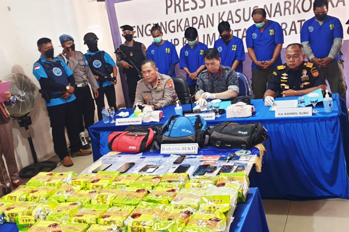 31 Kg Sabu Senilai Rp 12,4 Miliar Diamankan di Perbatasan Indonesia ...