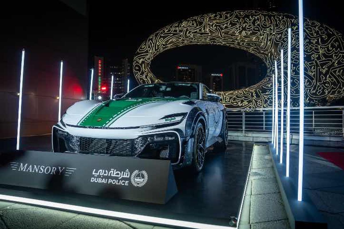 Polisi Dubai Perkenalkan Armada Patroli Baru Ferrari Purosangue, Top ...