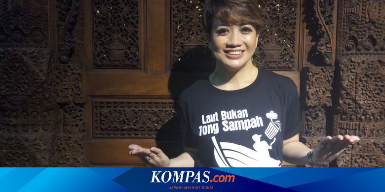 Prita Laura, dari Penyuka Diving ke Pandu Laut