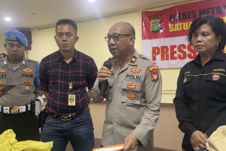Foto : Tawuran di Bekasi Tewaskan 1 Pemuda, 17 Orang Ditangkap