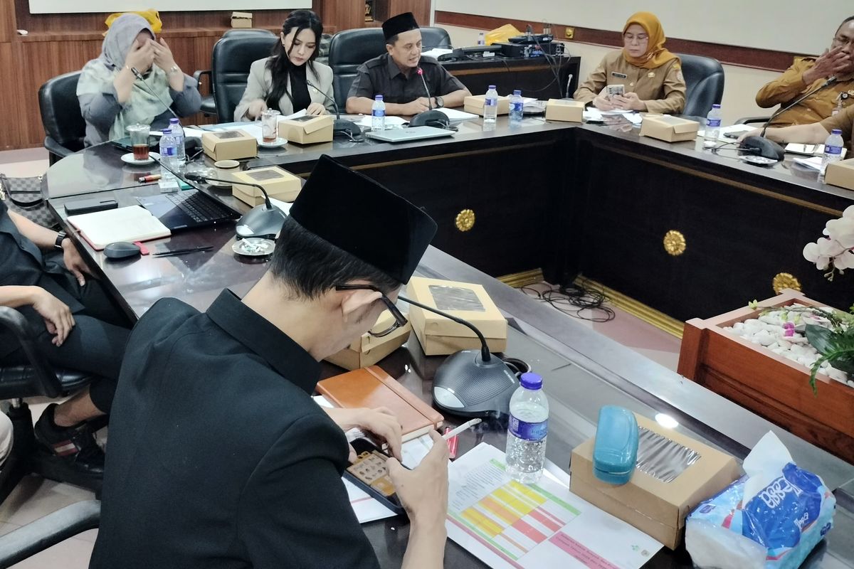 Profil Achmad Syahri Assidiqi, Anggota DPRD Jember yang Main Game dan ...