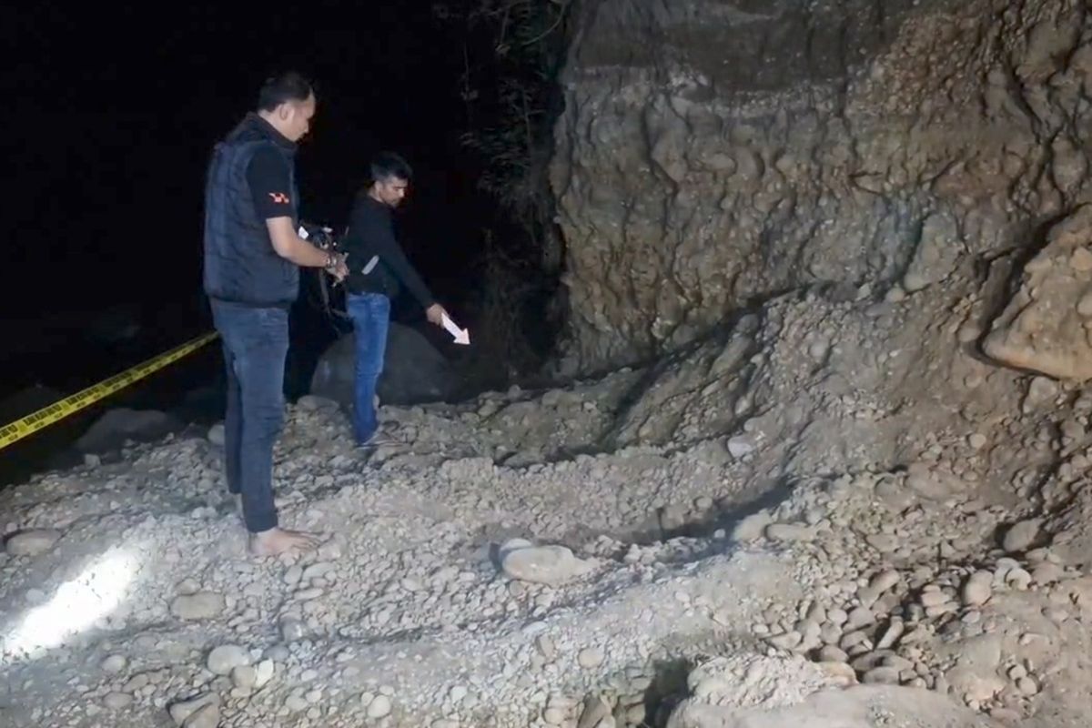 Kakak Beradik Penambang Batu Manual di Ponorogo Tewas Tertimbun Longsor