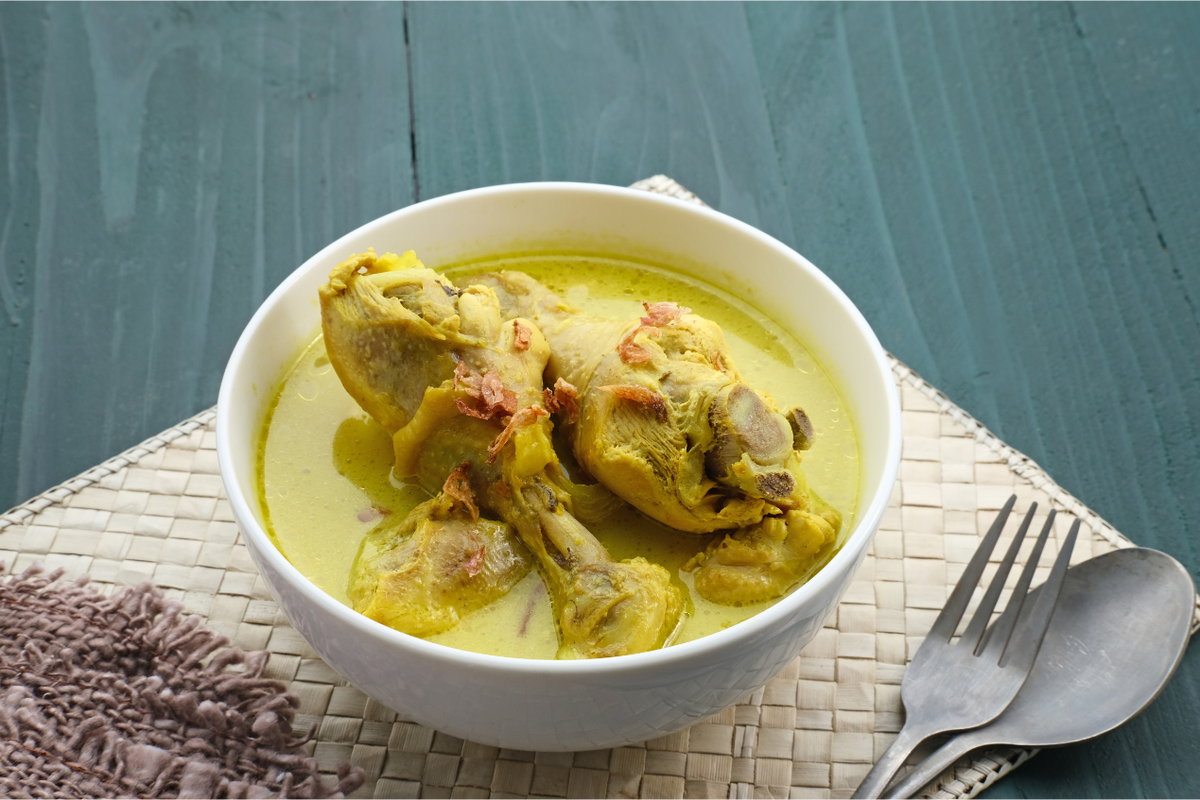 Ada Menu Opor Ayam di Kereta Makan saat Lebaran, KA Mana Saja?