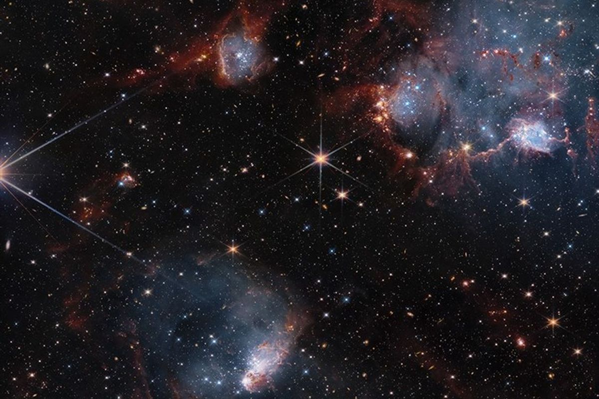Hubble dan Webb Tangkap Potret Kelahiran Bintang di Alam Semesta Muda