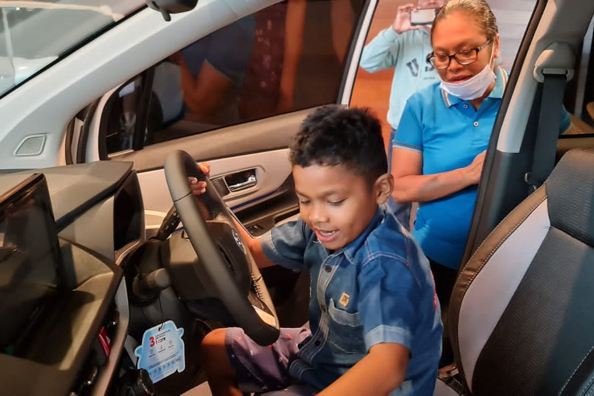 Sang Ibu Sebut Nono Bocah Juara Sempoa Dunia Tolak Hadiah Mobil dari ...