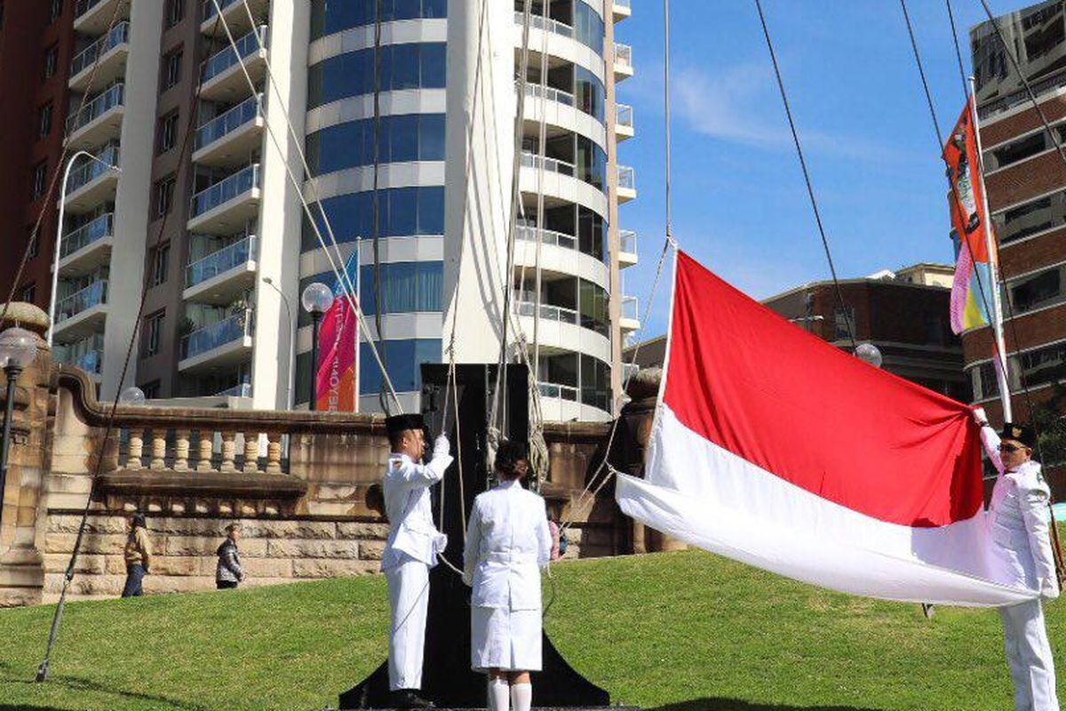 Bendera Merah Putih Berkibar di Museum Maritim National Australia untuk ...