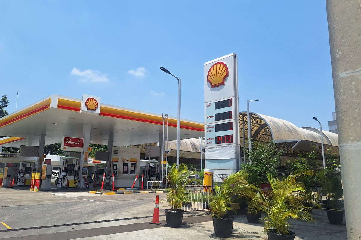 Shell Ungkap Persiapan Penyaluran Bensin dari Pertamina Masuk Tahap Akhir