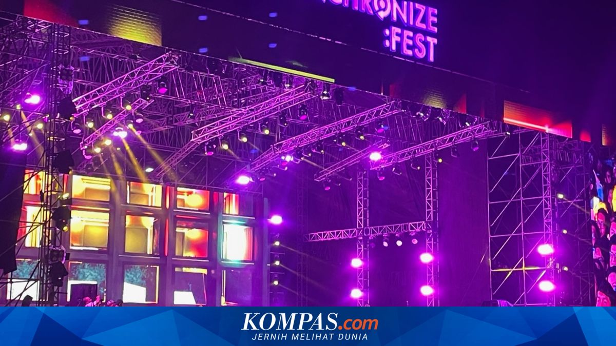 Bawa Lightstick, Dinda Kanya Dewi Joget Nonton King Nassar di ...