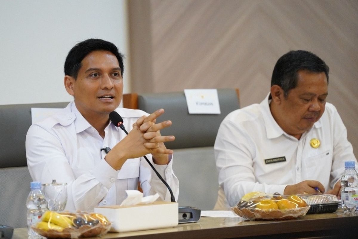 Banjir Indramayu Rendam Perumahan Setinggi Pinggang, Bupati Lucky Hakim ...