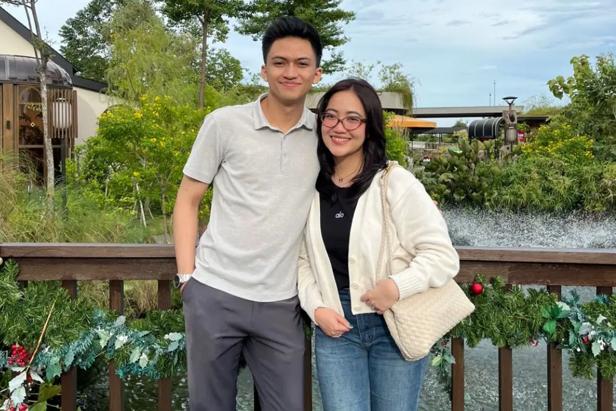 Menikah Bukan Soal Umur, Valerie dan Ian Ungkap Arti Kesiapan Setelah 9 ...