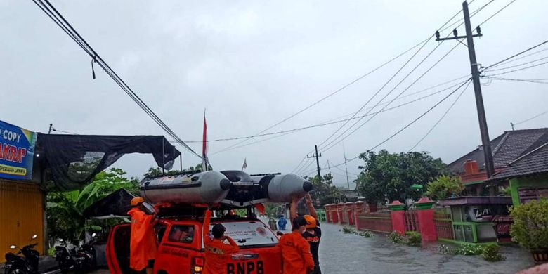 Berita Harian Korban-banjir-blitar-selatan Terbaru Hari Ini - Kompas.com