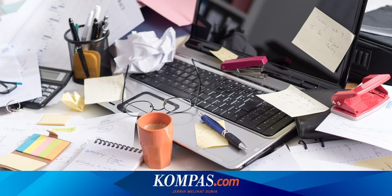 Cara Membersihkan Meja Kantor agar Bersih, Rapi dan Semangat Bekerja