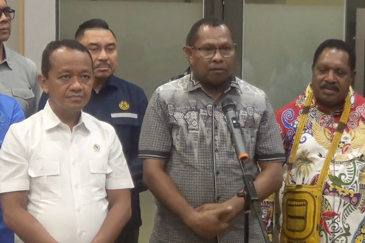 Bupati Raja Ampat: Masyarakat Tidak Mau Tambang Nikel Pulau Gag Ditutup