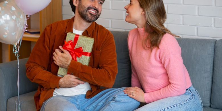 Ucapan Ulang Tahun untuk Pacar yang Panjang, Dijamin Romantis! - Kompas.com