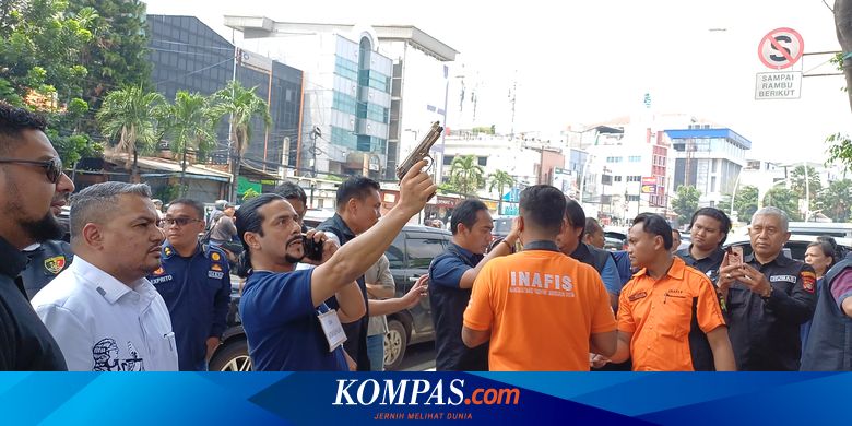 Gathan Saleh Peragakan 17 Adegan dalam Rekonstruksi Kasus Penembakan di ...