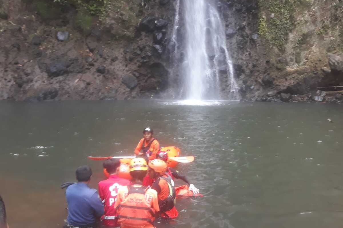 Berenang ke Curug di Bogor, Seorang Pelajar Tewas Tenggelam di Kedalaman 4 Meter