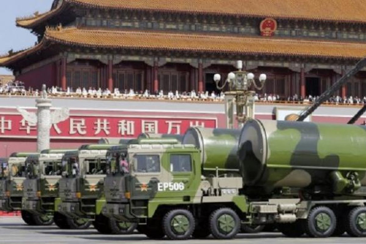 Parade Militer China 2025: Unjuk Kekuatan Beijing, Dihadiri Prabowo dan ...