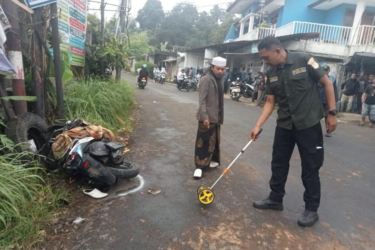 Kakak-Adik Tewas Ditabrak Truk di Cijeruk Bogor