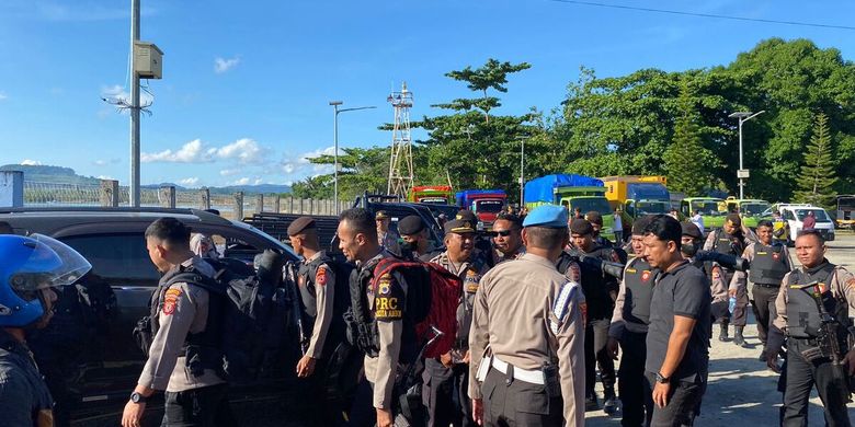 Berita Harian Tradisi Adat Di Pulau Haruku Terbaru Hari Ini - Kompas.com