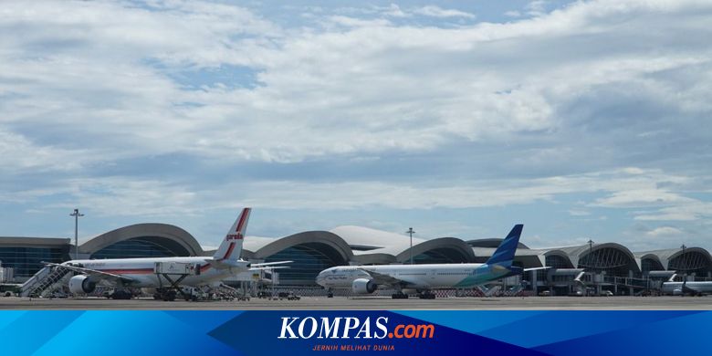 PPKM Dicabut, Penumpang Pesawat di 2 Bandara Sumsel Tetap Wajib Vaksin Booster