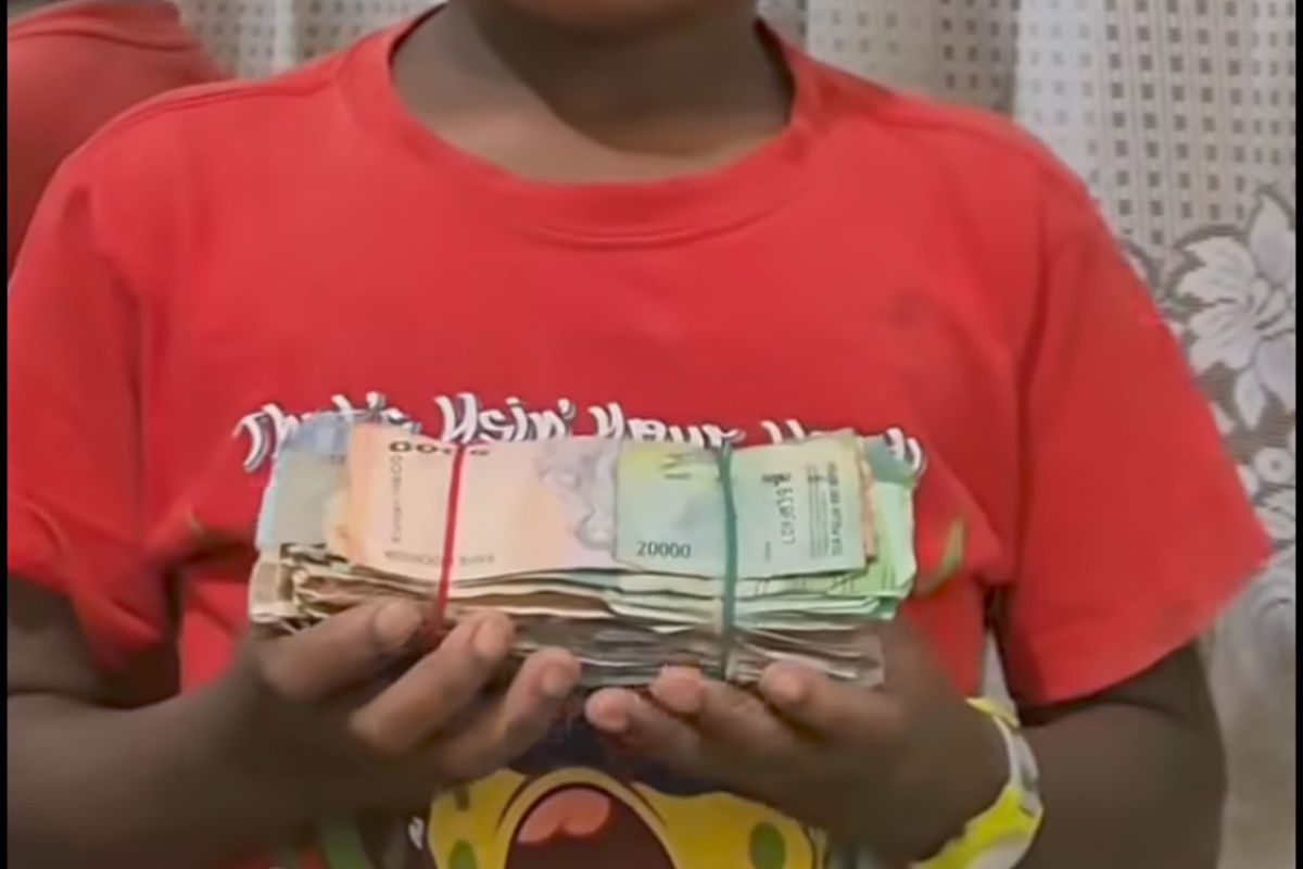 Kisah Pison Kogoya, Bocah asal Papua yang Rela Bongkar Celengan untuk ...