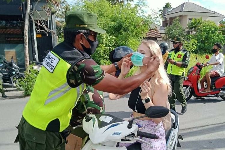 Foto : Ramai soal Razia Masker Serentak di Indonesia, Bagaimana Faktanya?