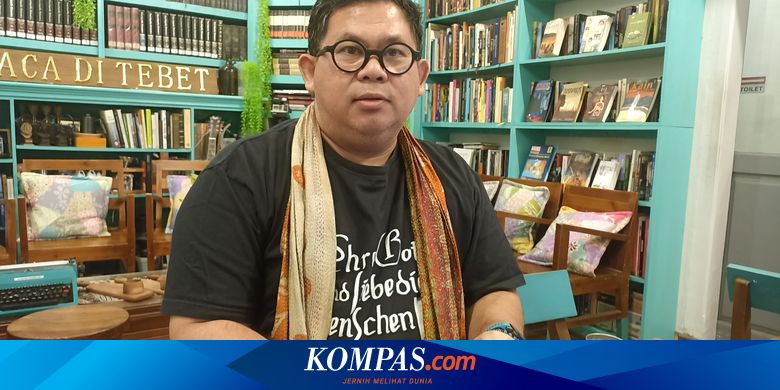 Perjalanan Panjang Pustakawan Wien Muldian Mendirikan Ruang Komunitas ...