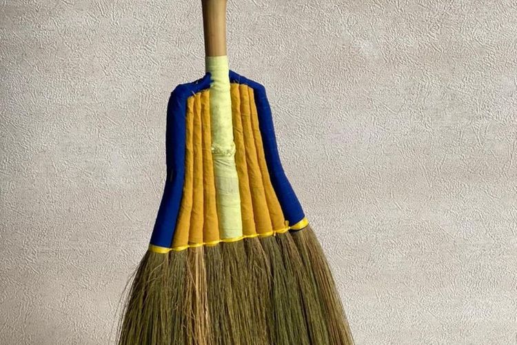 Kind by Kami Populerkan Kembali Sapu Bambu yang Lebih Sustainable