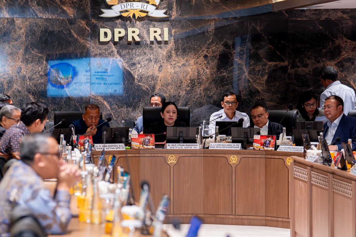DPR Penuhi 6 Poin dari 17+8 Tuntutan Rakyat, Pakar Politik: Eksekutif ...