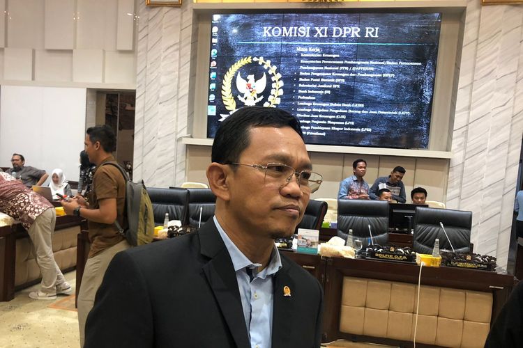 Foto : Dua Anggota DPR Lolos Jadi Anggota BPK 2024-2029