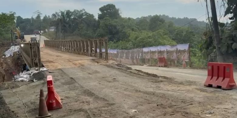 Jembatan Bailey Tuntas Terpasang, Jalan Menuju IKN Bisa Dilintasi 2 Arah Jembatan Bailey Tuntas Terpasang, Jalan Menuju IKN Bisa Dilintasi 2 Arah