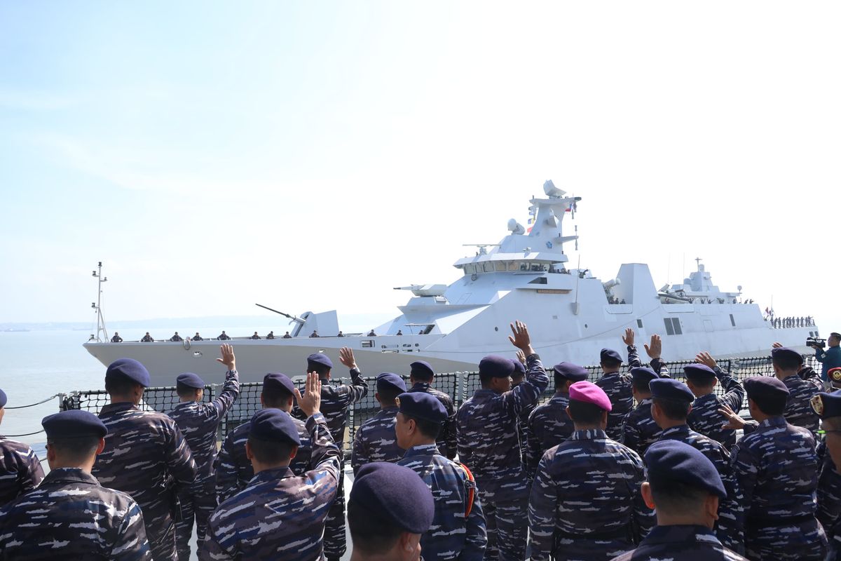 Koarmada I Usul Kapal Bertonase 750 Ton Ditempatkan di Natuna Utara ...