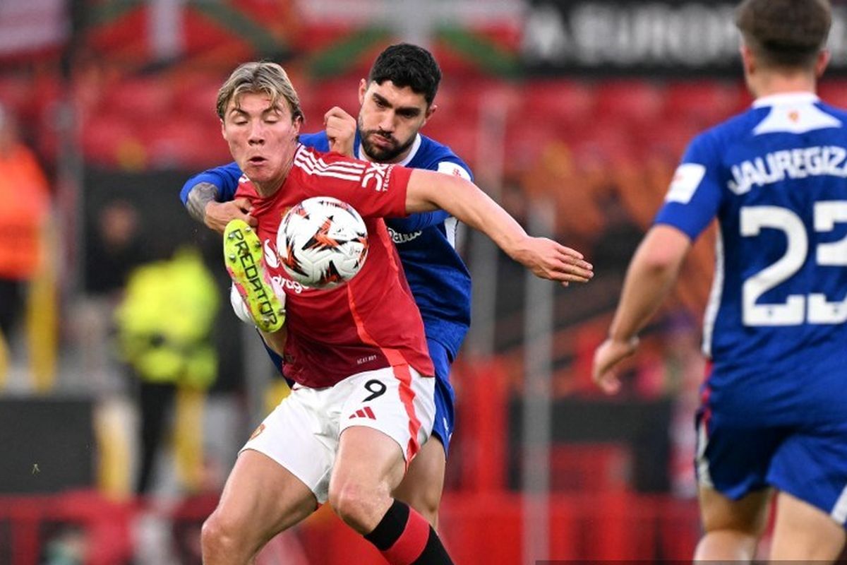 Eks Man United Terang-terangan Ajak Rasmus Hojlund Gabung Napoli