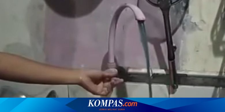 Air Sumur Warga Bogor Diduga Tercampur BBM, Warnanya Biru Mirip Pertamax
