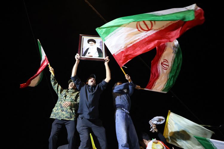 Berita Terkini Harian Respons Warga Iran Terbaru Hari Ini - Kompas.com