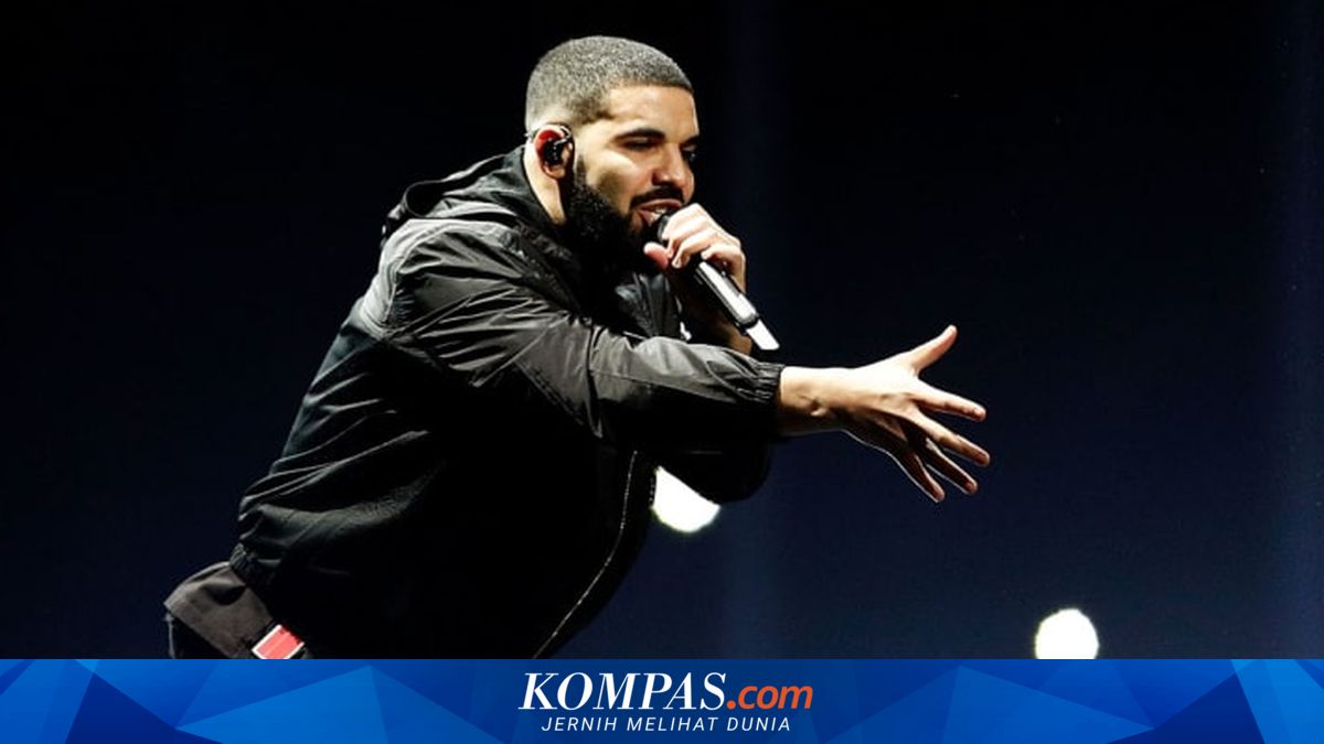 Gigi Palsu Emas Drake di Video “In My Feelings” Harganya Rp 202 Juta