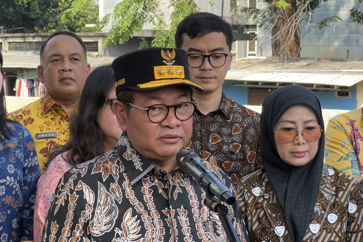 Pramono Ingin Penataan Kali Grogol Jadi Contoh Penanganan Kawasan Kumuh