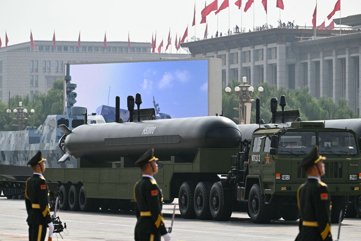 Parade Militer Beijing, Xi Jinping Pamer Senjata Canggih Buatan China ...