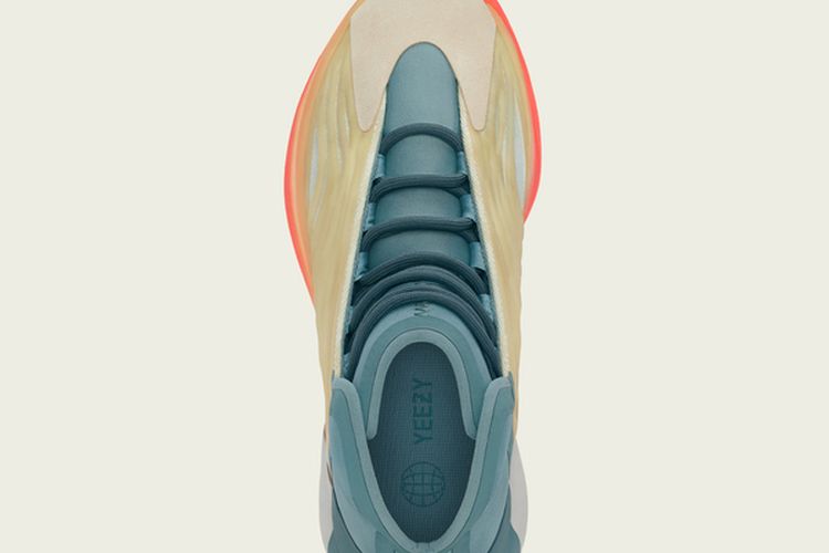 Drama Belum Usai, Adidas dan Kanye West Rilis YZY QNTM Hi-Res Coral