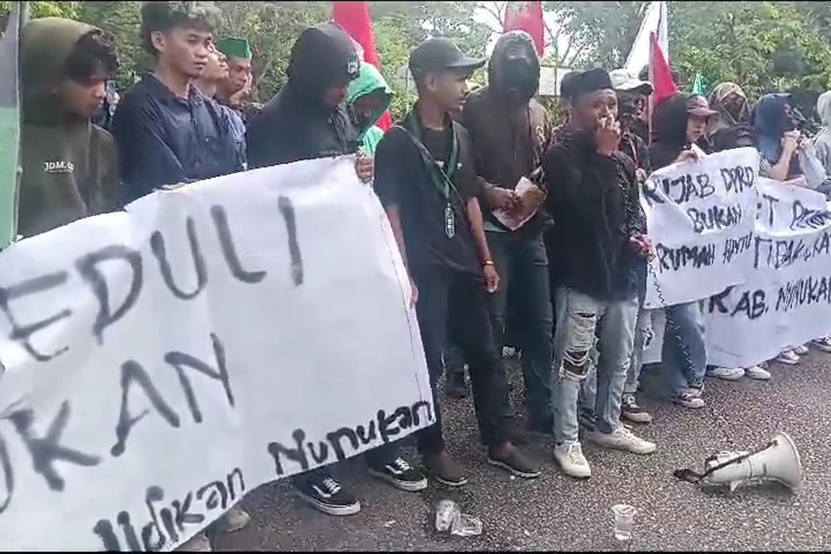 Mahasiswa Nunukan Demo di DPRD, Tuntut Perbaikan Kualitas Pendidikan ...